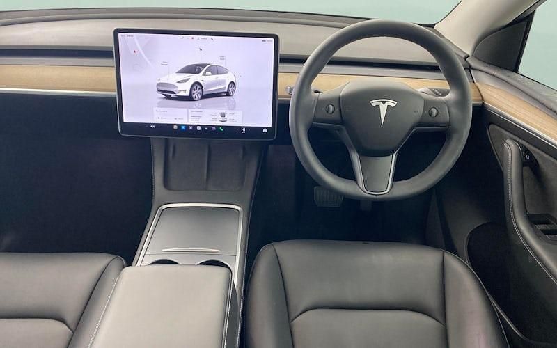 Used 2025 Tesla Model Y Long Range AWD 389 HP SUV – Staffordshire ...