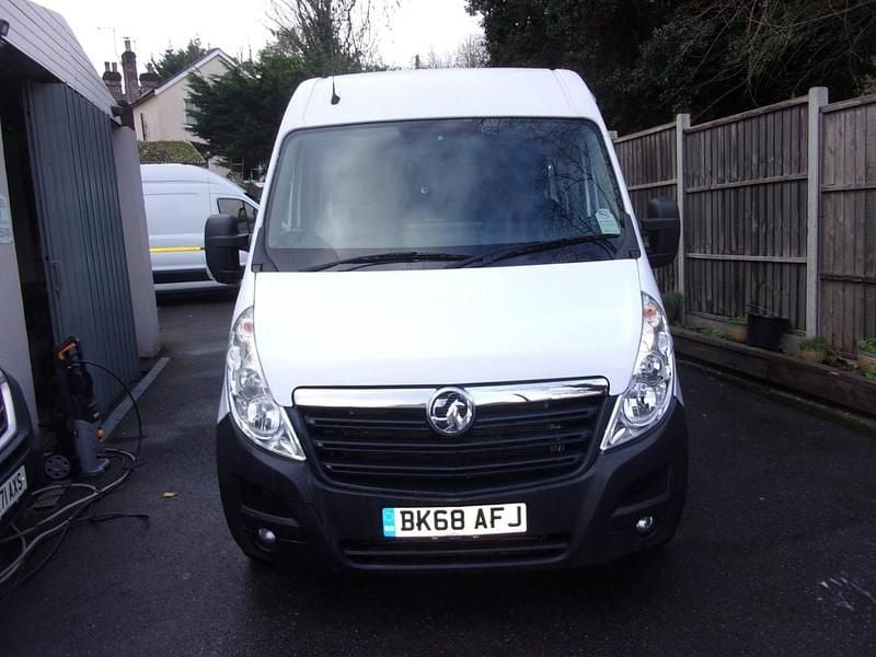 Used 2018 Vauxhall Movano 130 HP MPV – RH9 8DH Godstone (Dealer) – £ ...
