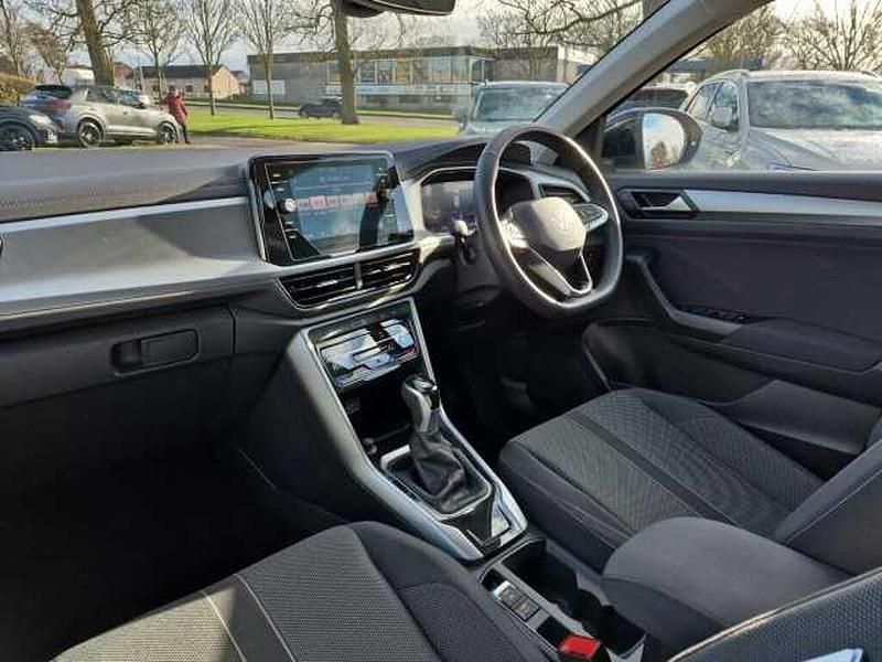 Used 2025 VW T-Roc Match 150 HP SUV – Fife (Dealer) – £27,299 (A bit ...