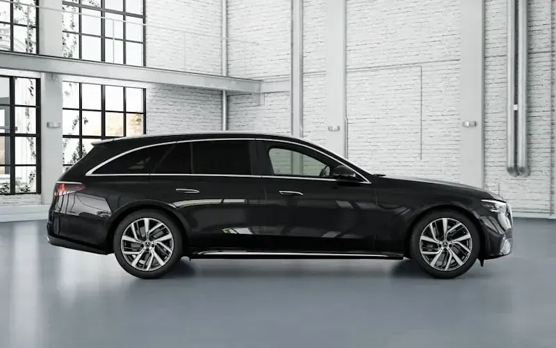 New Mercedes E450 Premium 367 HP (2026) in Essex - £77,395 | AutoUncle