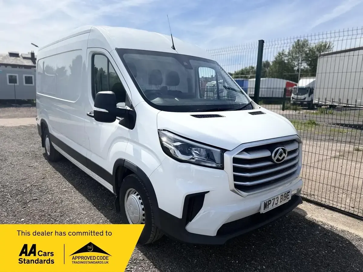 Used Maxus V90 (2023) in Stoke-on-Trent - £13,495 | AutoUncle