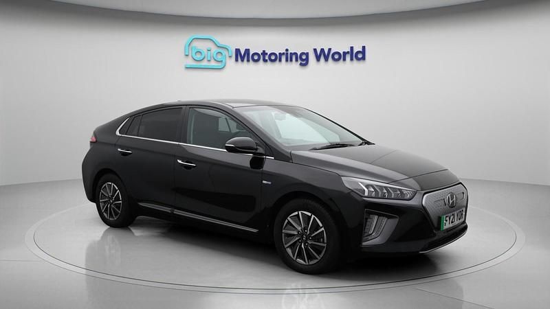 SOLD Used 2021 Hyundai Ioniq 6 Premium SE 136 HP Sedan – SW17 0HB ...
