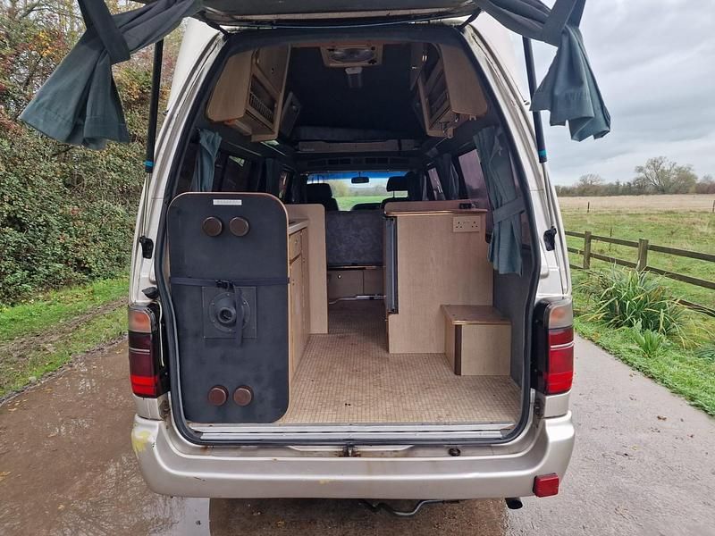 Used 2011 Toyota HiAce Van – WR7 4NU Worcester (Dealer) – £4,995 (Rare ...