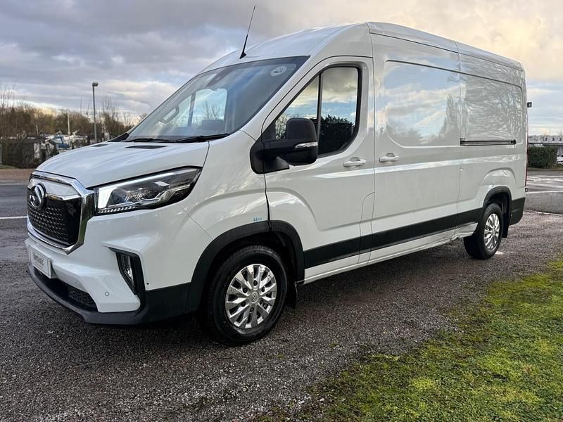 Used 2023 Maxus V90 204 HP Van – KT16 8PQ Staines - Jct M (Dealer) – £ ...