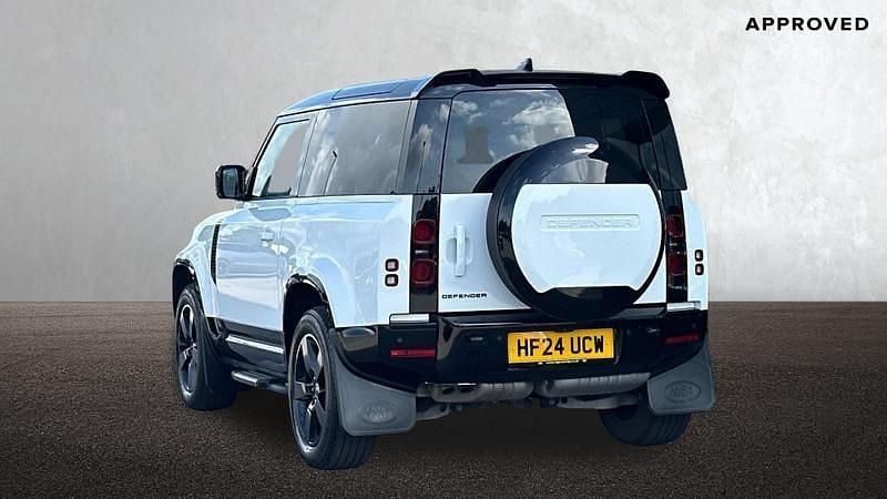 Used 2024 Land Rover Defender HSE Dynamic Estate – PL12 6LF Saltash ...