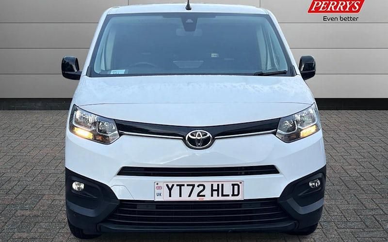 Used 2024 Toyota Proace City City 102 HP MPV – Nottinghamshire (Dealer ...