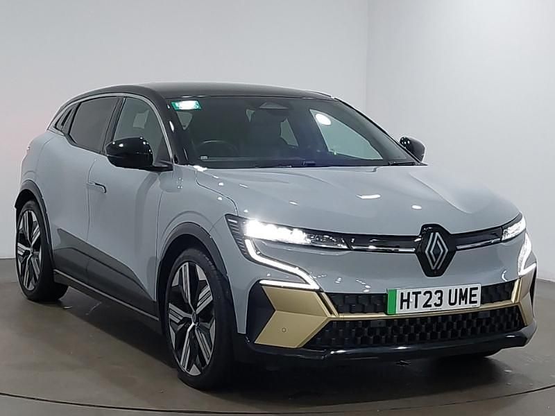 Used 2023 Renault Megane E-Tech Iconic 217 HP Hatchback – WV11 3DS ...