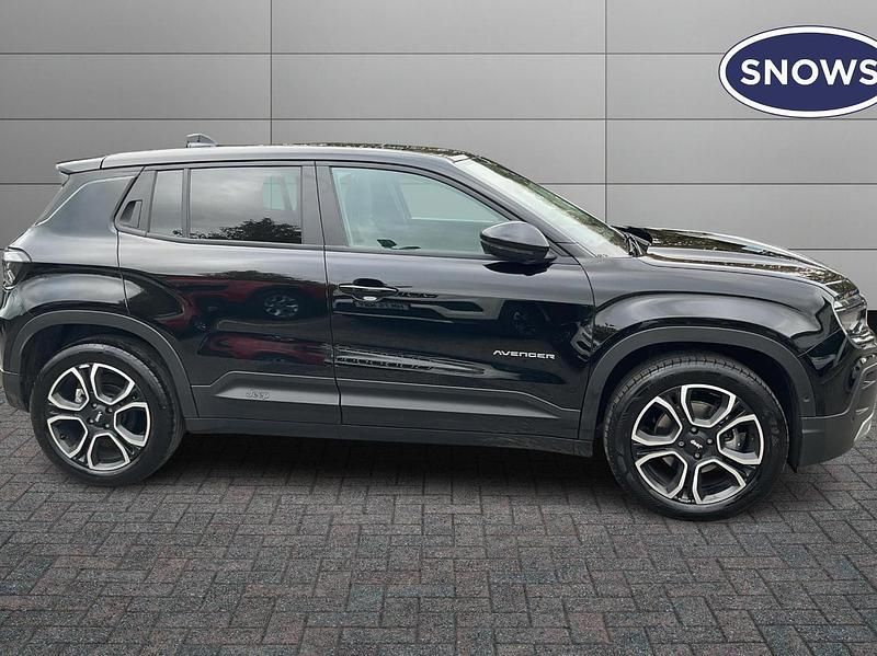 Used 2025 Jeep Avenger Summit 100 HP SUV – WC1E 7DP London (Dealer) – £ ...