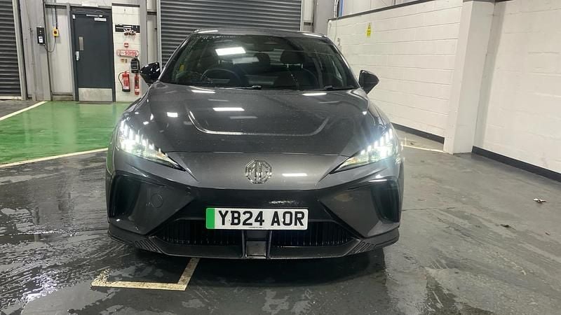Used 2024 MG MG4 EV SE 203 HP Hatchback – Sutton Sutton Fields Prep ...