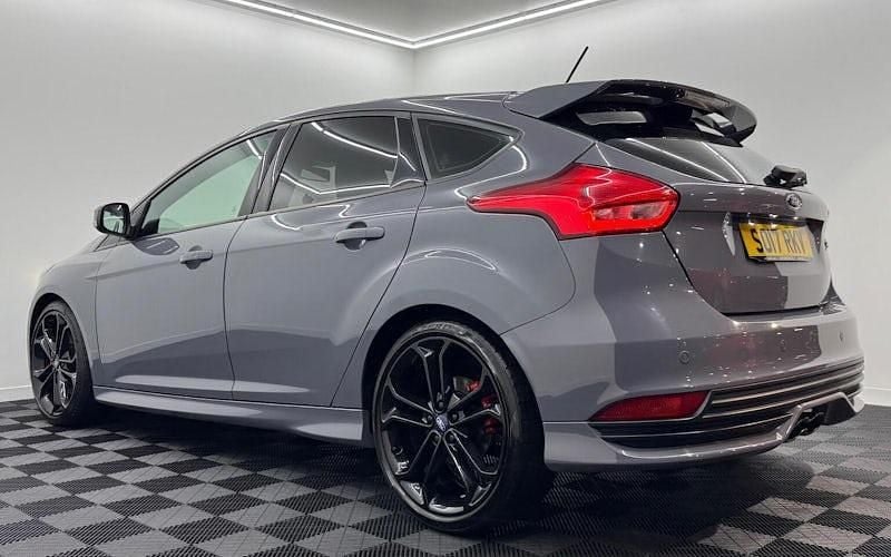 Used 2016 Ford Focus ST 250 HP Hatchback – Lanarkshire (Dealer) – £ ...