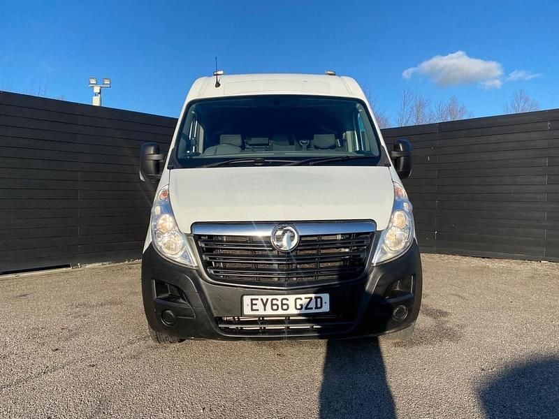 Used 2016 Vauxhall Movano 130 HP MPV – CM8 3HB Witham (Dealer) – £5,000 ...
