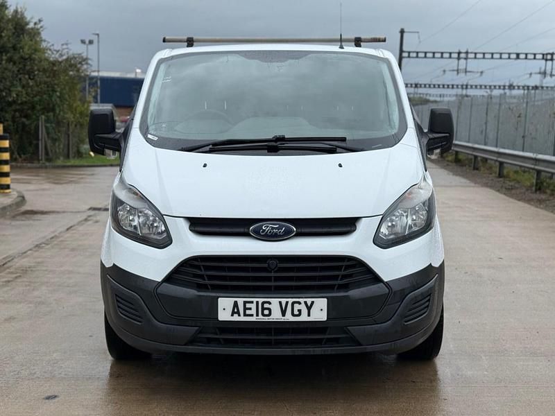 Used 2016 Ford Transit Custom 100 HP Van – CF3 2ER CARDIFF (Dealer) – £ ...