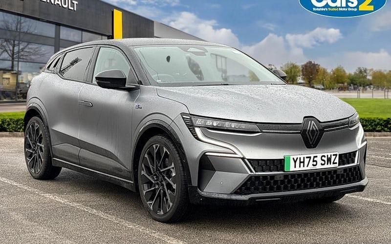 Used 2025 Renault Megane E-Tech Iconic Esprit Alpine 218 HP Hatchback ...