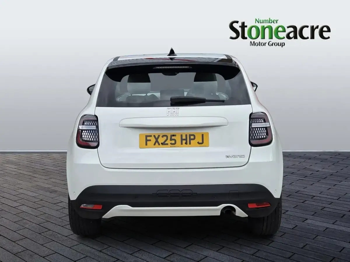 Used Fiat 600 100 HP (2025) in Grimsby - £16,299 | AutoUncle